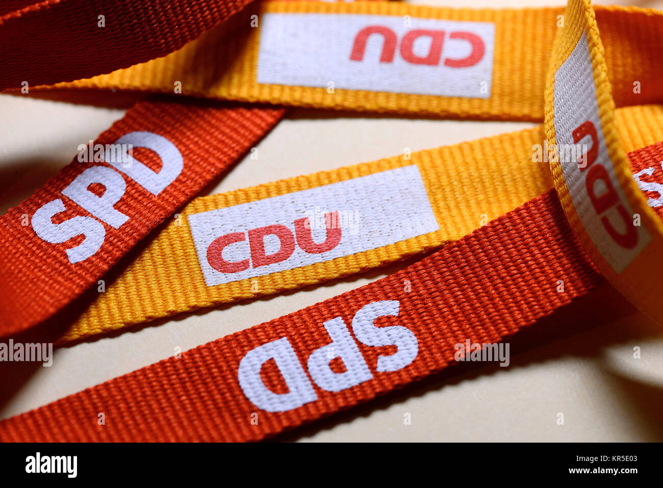 Die logos hi-res stock photography and images - Alamy