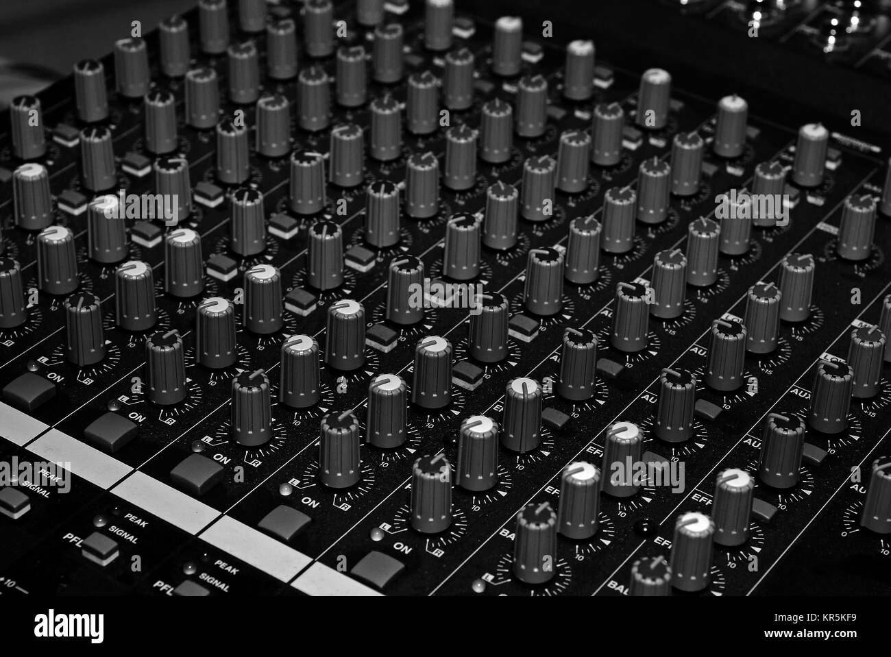 Re recording mixer Black and White Stock Photos & Images - Alamy