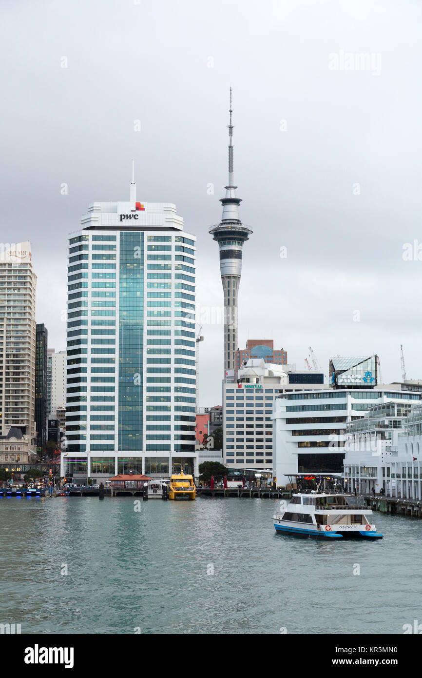 Auckland Cityscape from the Harbour Stock Photo - Alamy