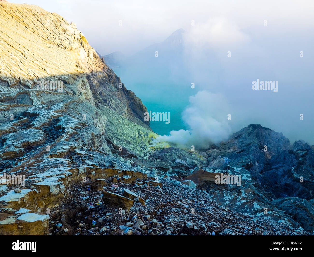 Vulkan ijen hi-res stock photography and images - Alamy