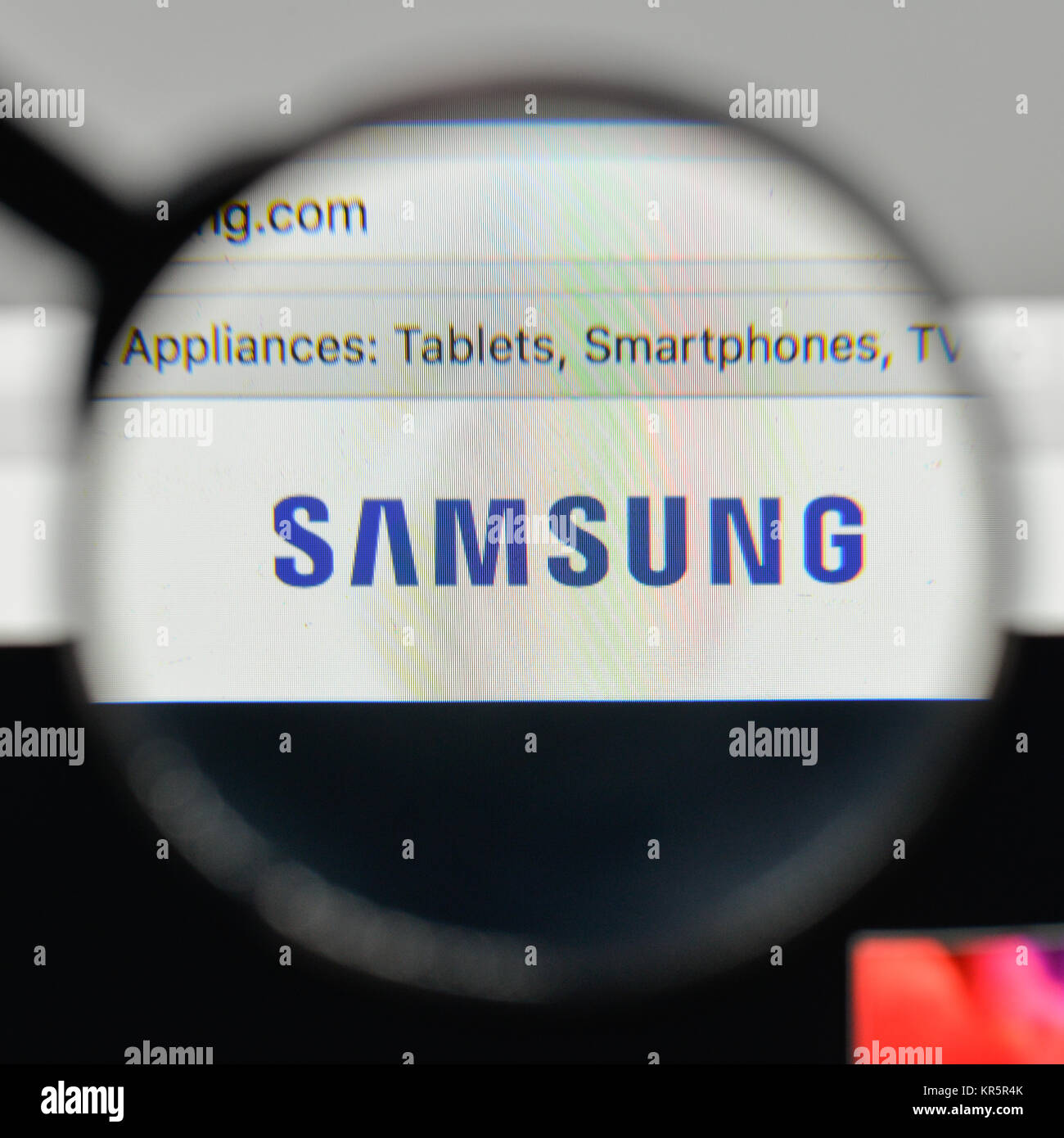 Samsung logo website hi-res stock photography and images - Alamy