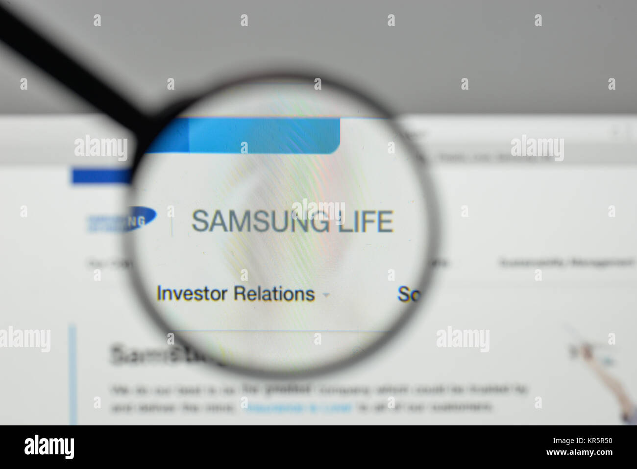 Samsung life logo hi-res stock photography and images - Alamy