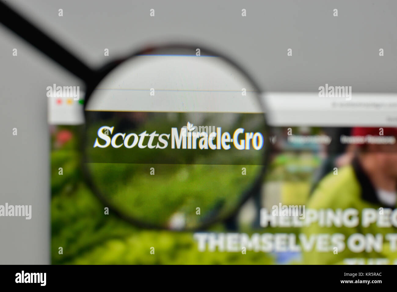 Milan, Italy - November 1, 2017: Scotts Miracle-Gro logo on the website ...