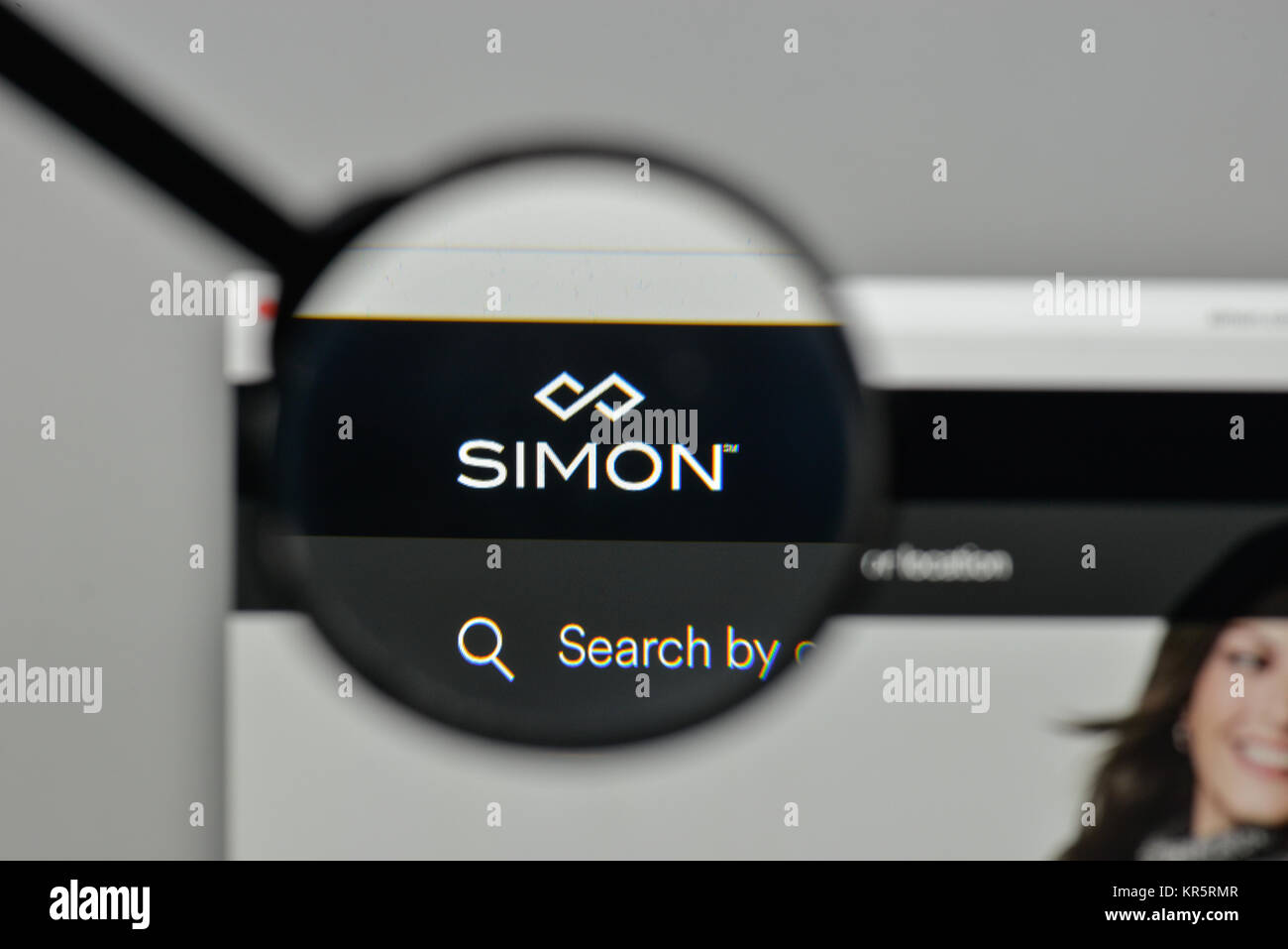 Simon property logo hi-res stock photography and images - Alamy