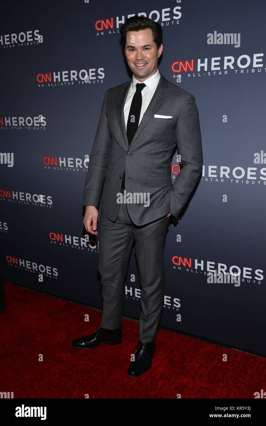 Andrew rannells hi-res stock photography and images - Alamy