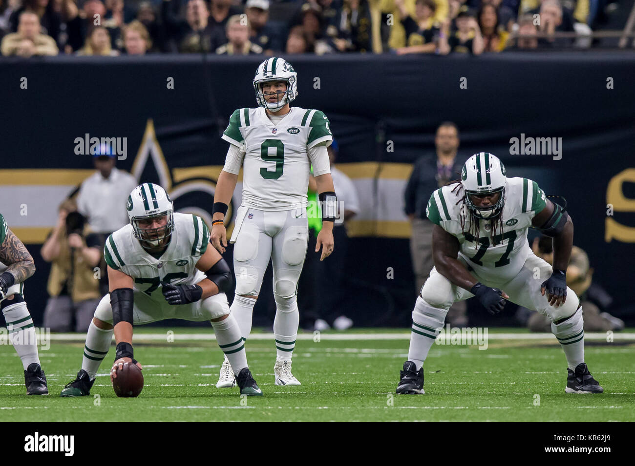 December 17, 2017 - New York Jets quarterback Bryce Petty (9) looks on ...