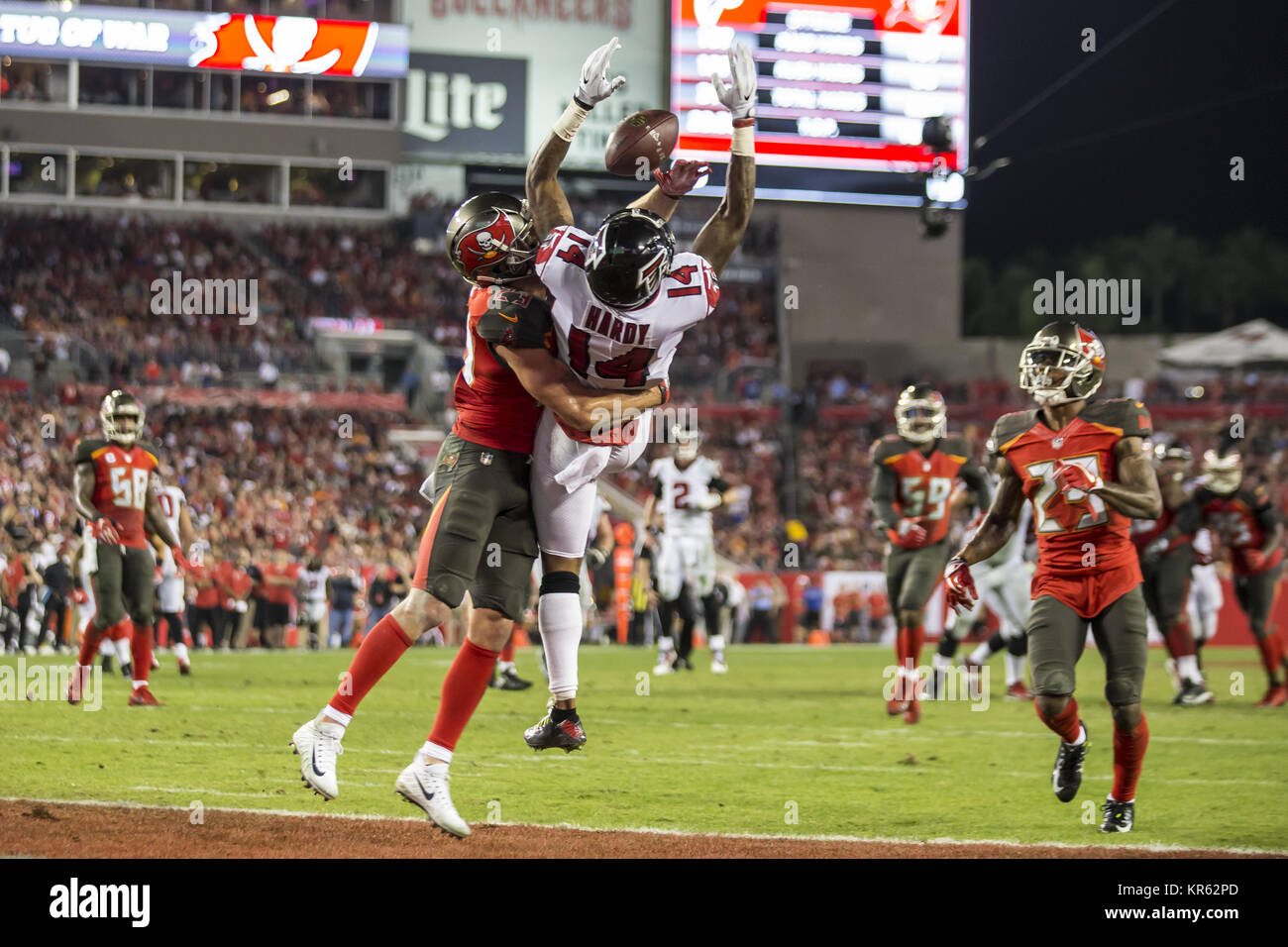 James conte hi-res stock photography and images - Alamy