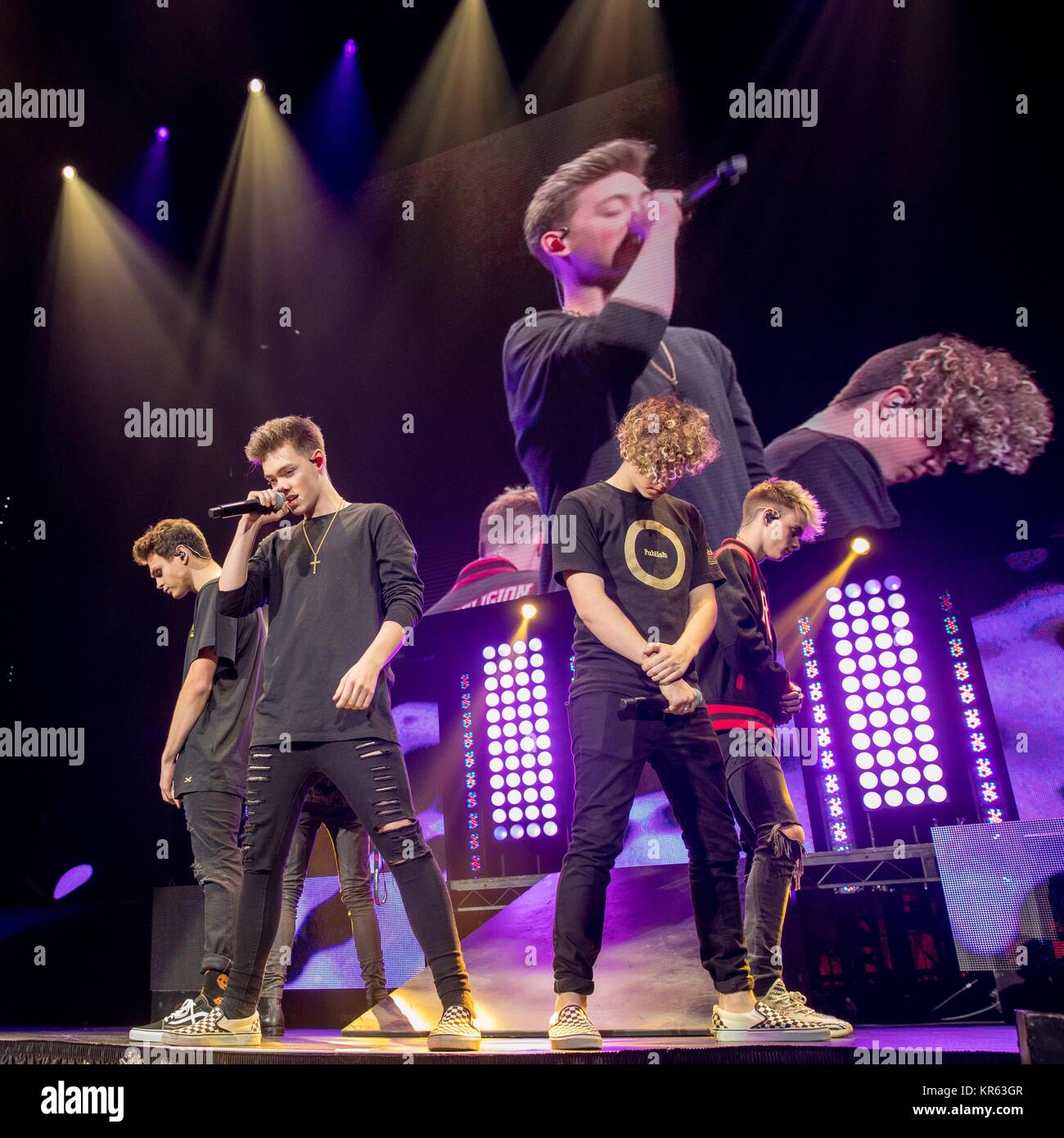 Zach herron hi-res stock photography and images - Alamy