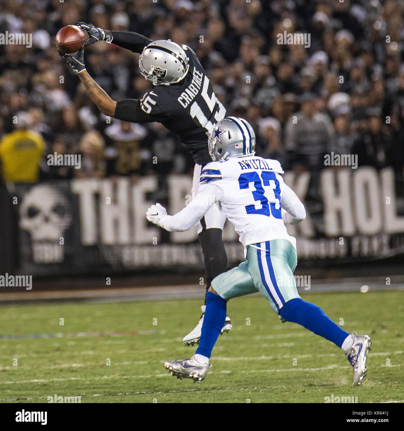 Dec 17 2017 Oakland U.S.A CA Oakland wide receiver Michael Crabtree (15 ...