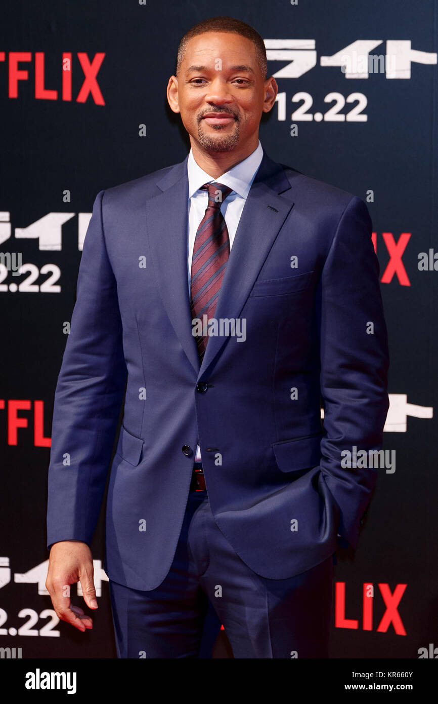 Tokyo, Japan. 19th December, 2017. Will Smith poses for the cameras ...