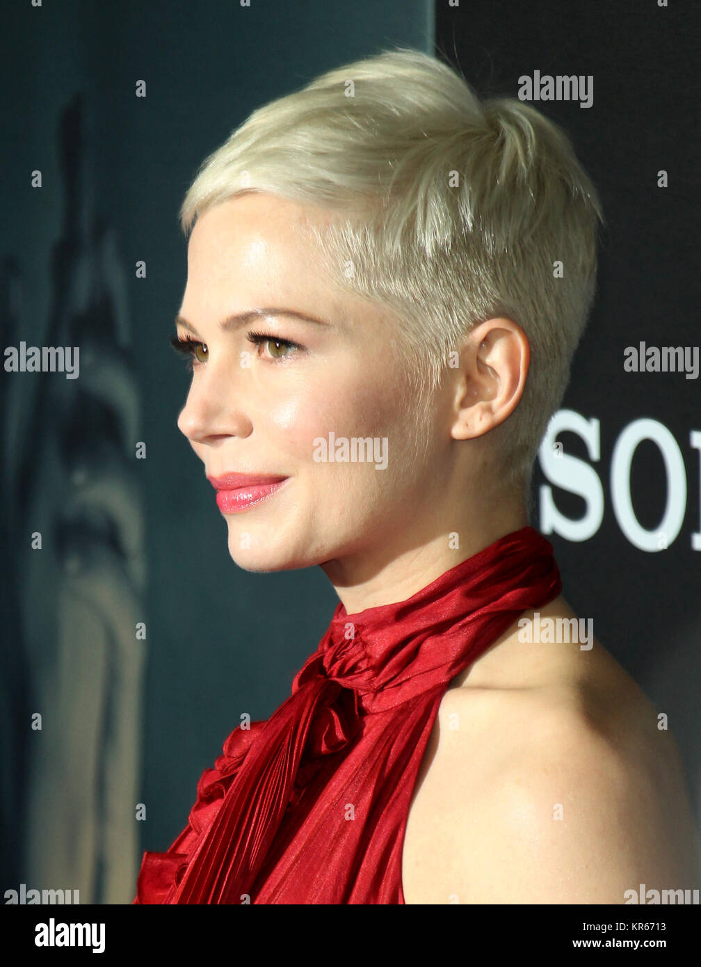 Beverly Hills, CA, USA. 19th Dec, 2017. Michelle Williams. "All The ...