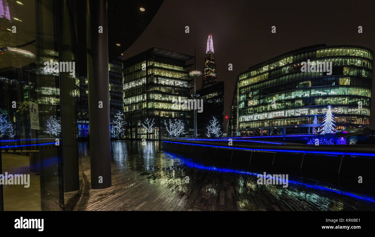 Christmas the shard hi-res stock photography and images - Alamy