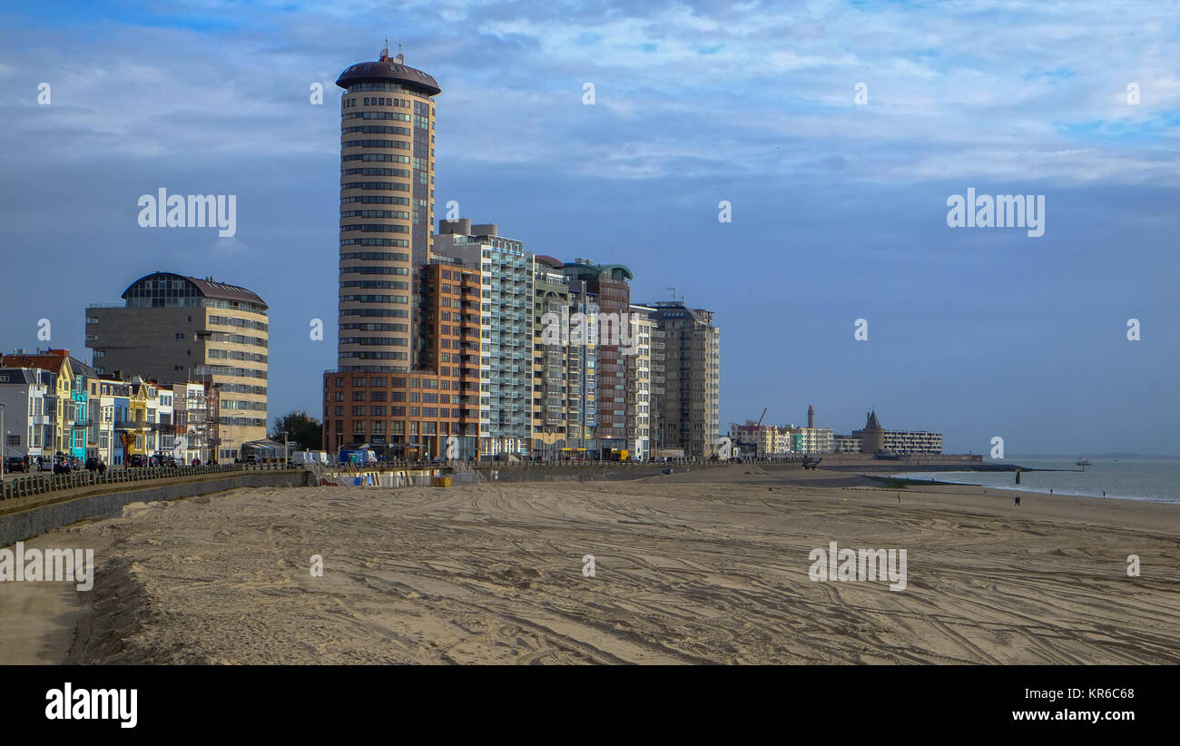 Appartement blocks hi-res stock photography and images - Alamy