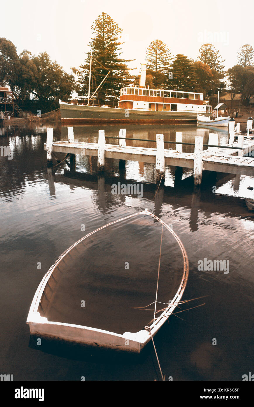 Boat full water sinking hi-res stock photography and images - Alamy