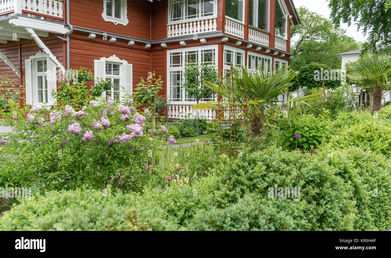 Well maintained house hi-res stock photography and images - Alamy