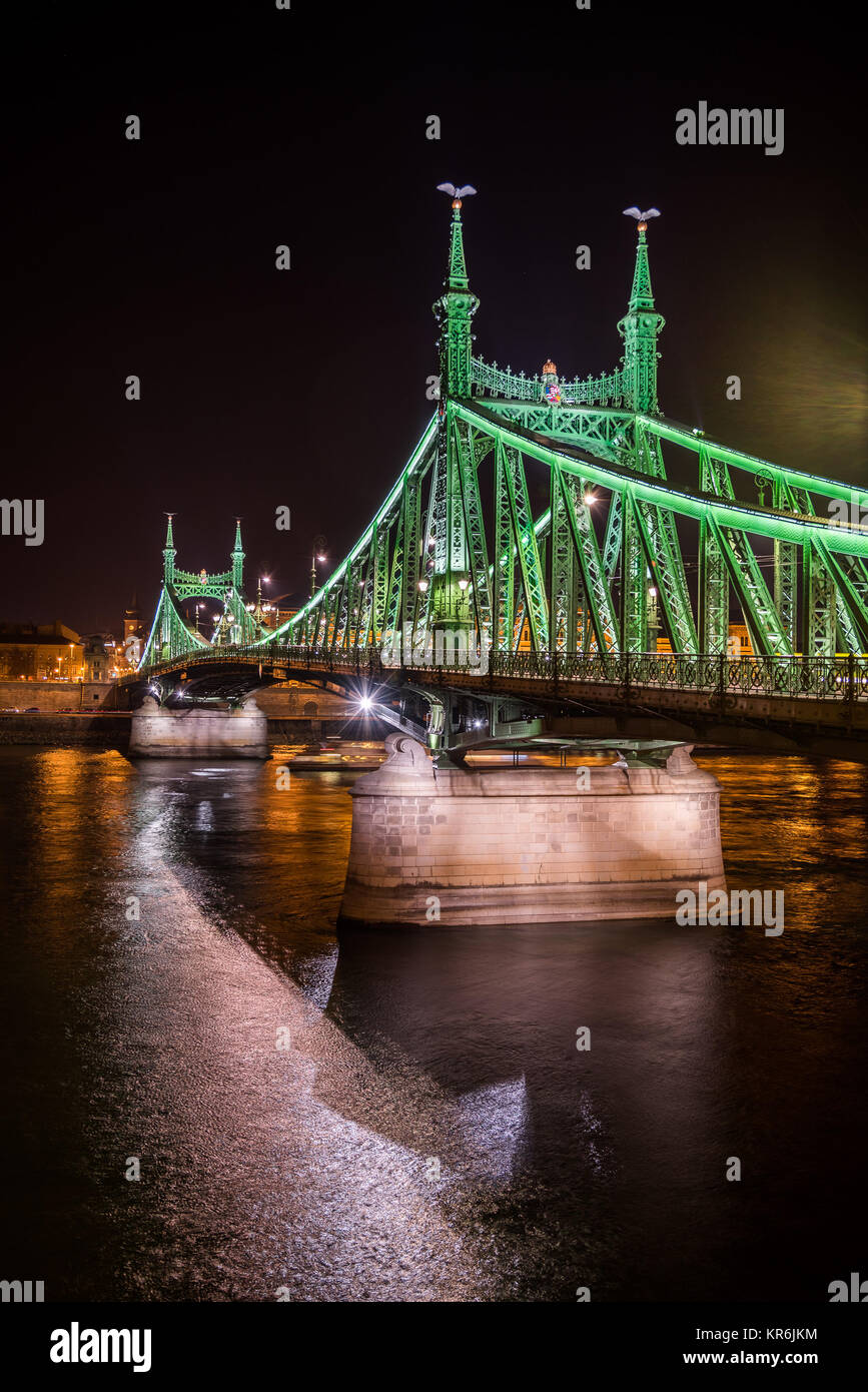 Water stone interface hi-res stock photography and images - Alamy