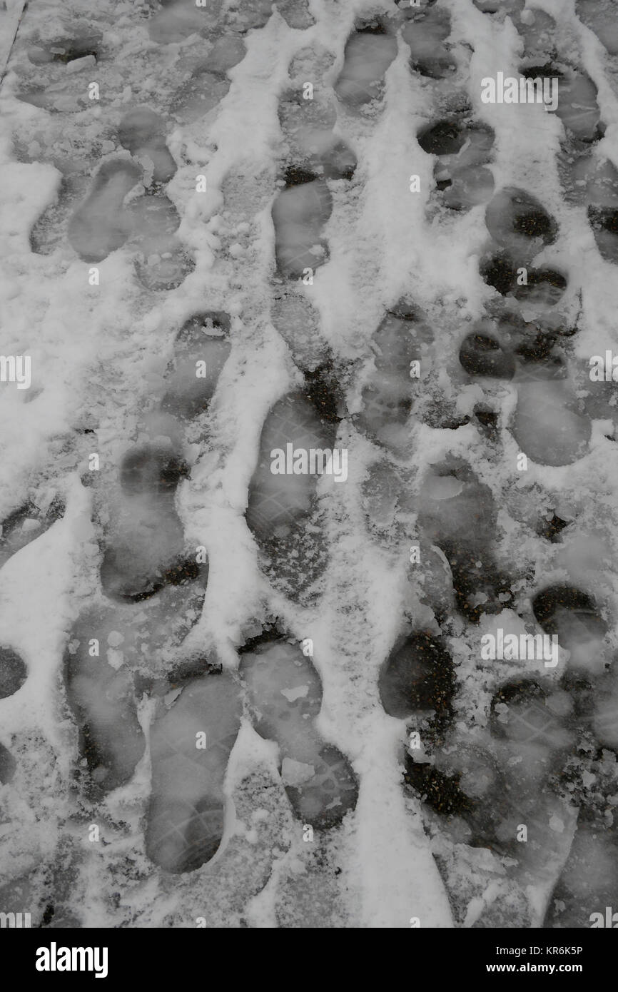 Heavy urban snowfall, Lyon, France Stock Photo - Alamy