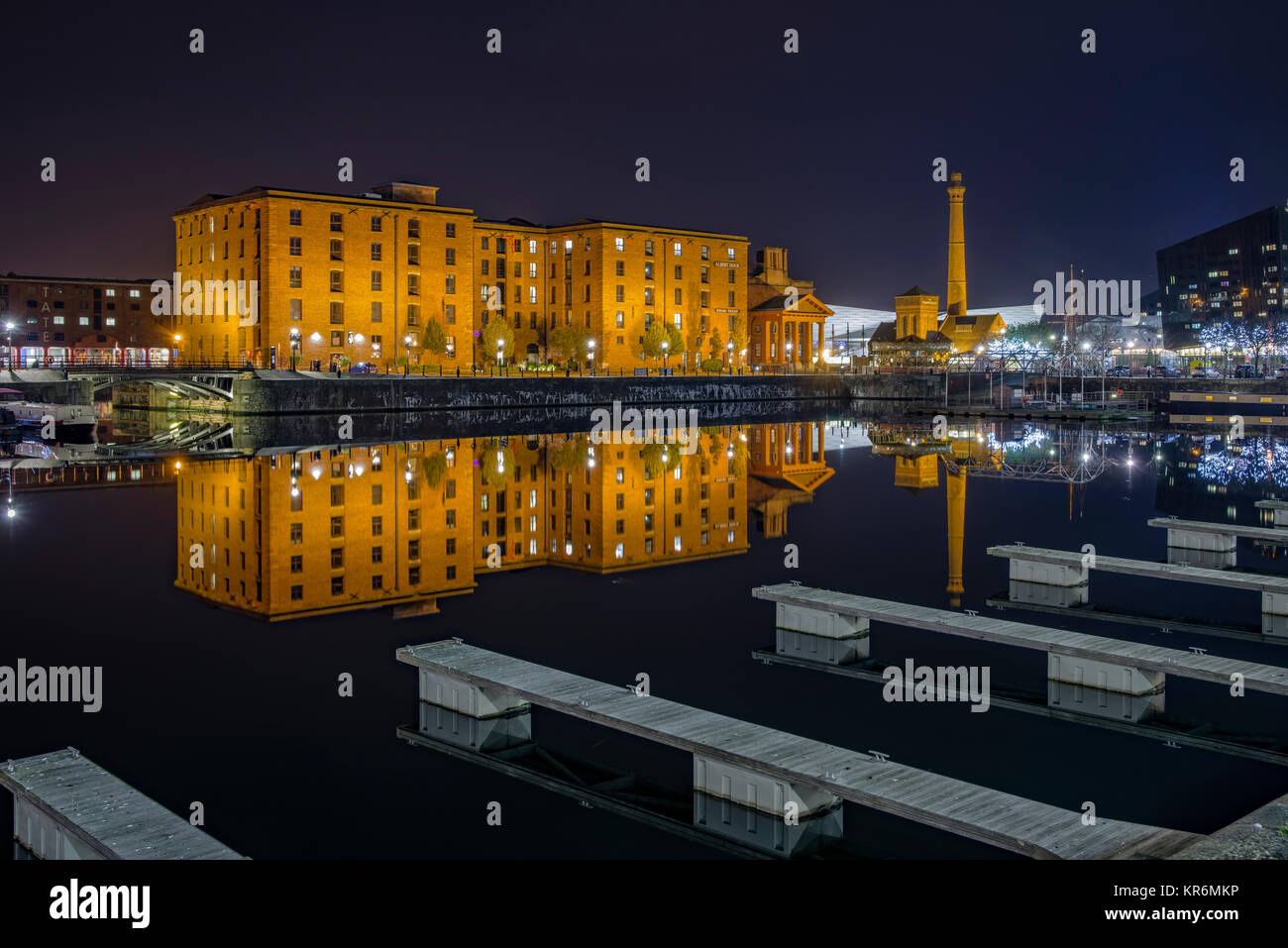 Liverpool From Wapping High Resolution Stock Photography and Images - Alamy