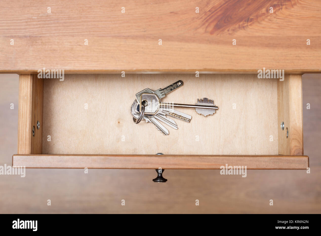 Look for keys at door hi-res stock photography and images - Alamy