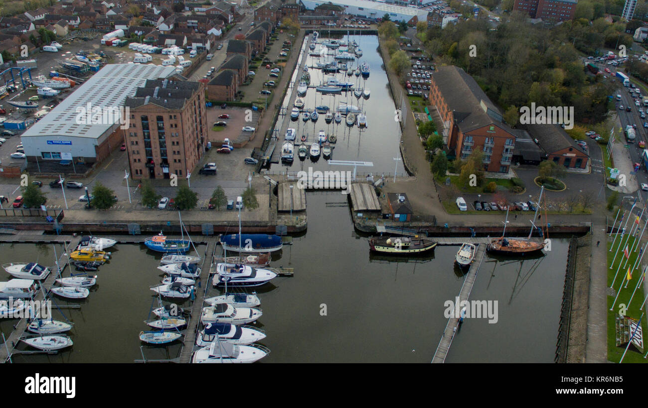 Railway dock hi-res stock photography and images - Alamy