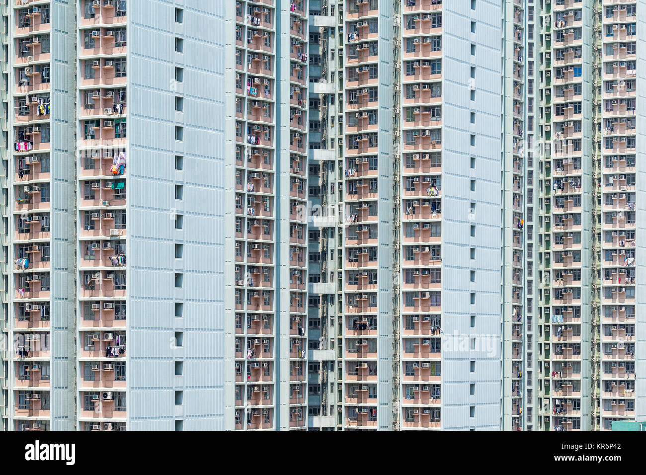 Exterior of tall building Stock Photo - Alamy