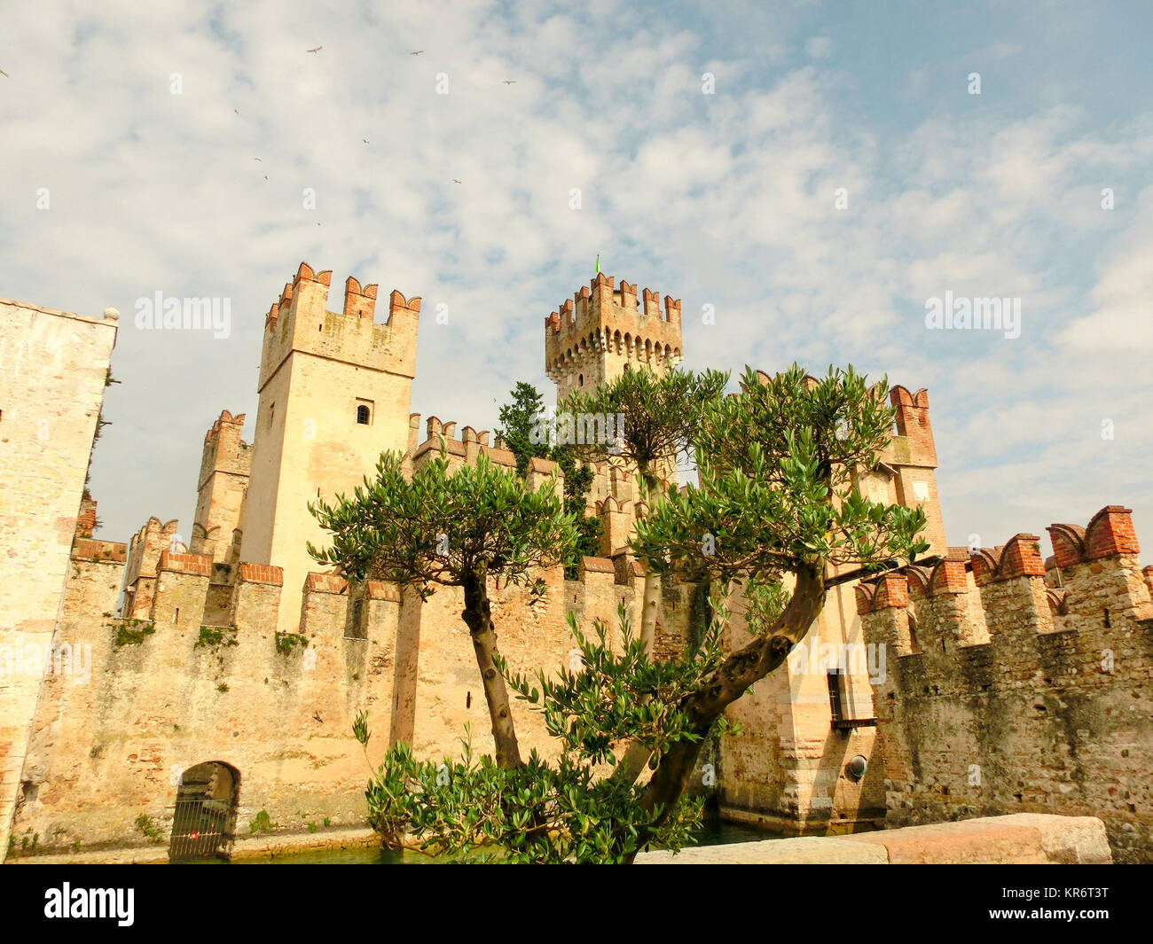 Scaliger Castle in Sirmione on lake Garda Stock Photo - Alamy