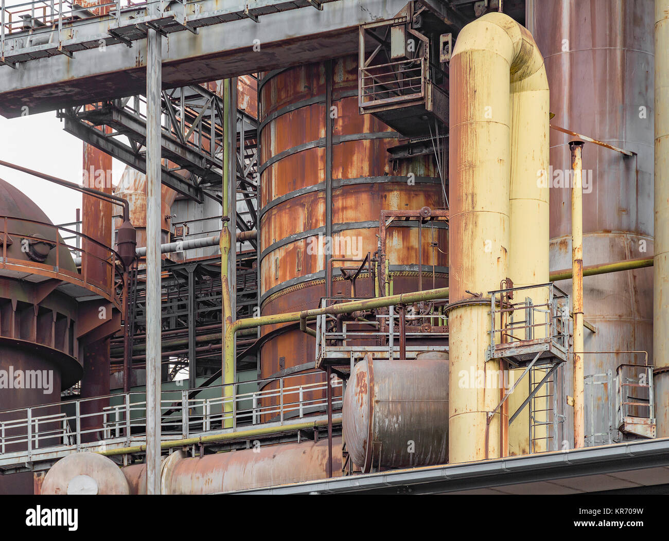 Girder girders industrial hi-res stock photography and images - Alamy