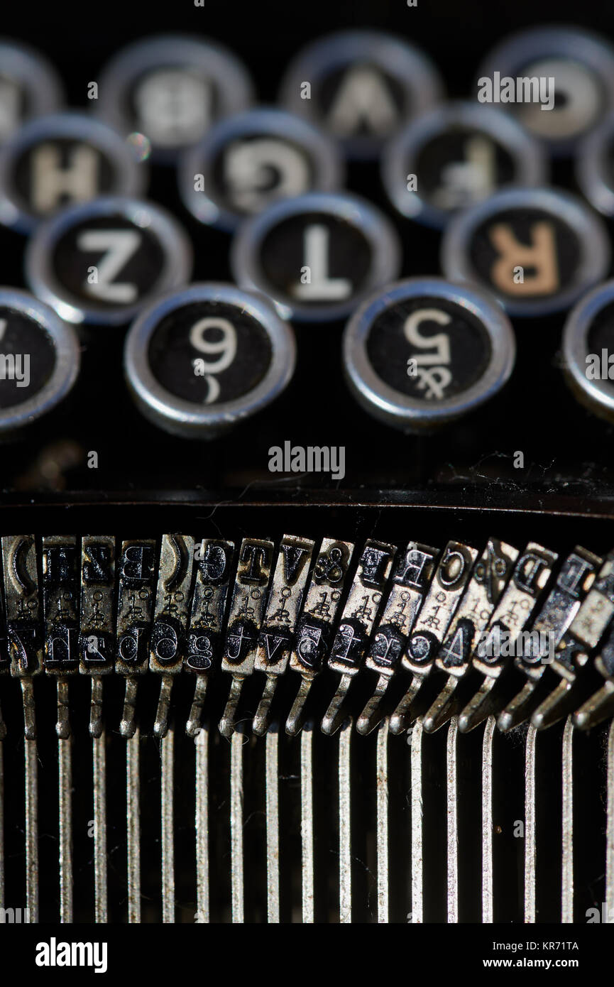 Old 50s typewriter Stock Photo - Alamy