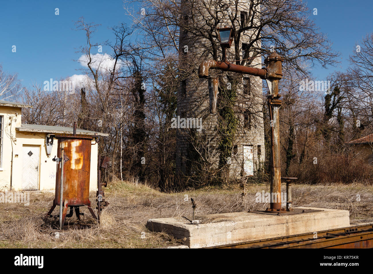 Old steam locomotive water tower hi-res stock photography and images ...