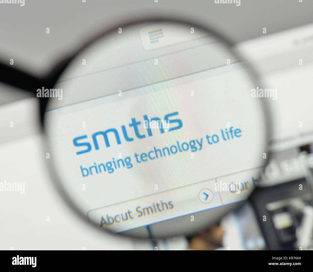 Smiths group hi-res stock photography and images - Alamy