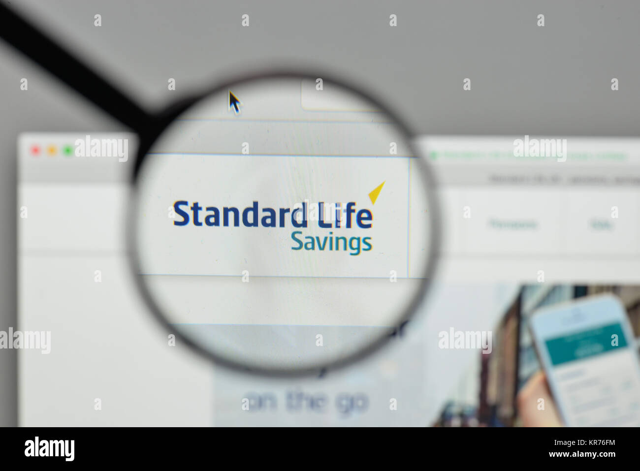 Standard life logo hi-res stock photography and images - Alamy