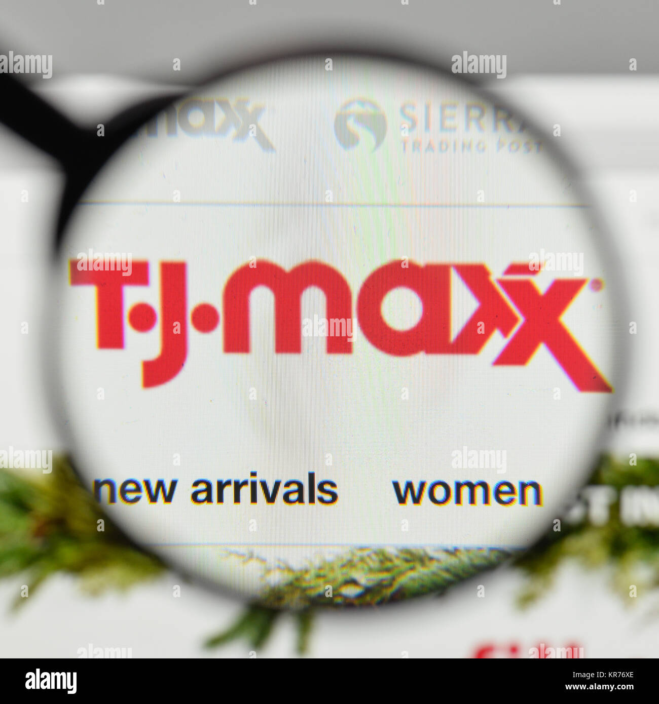 T j maxx logo hi-res stock photography and images - Alamy