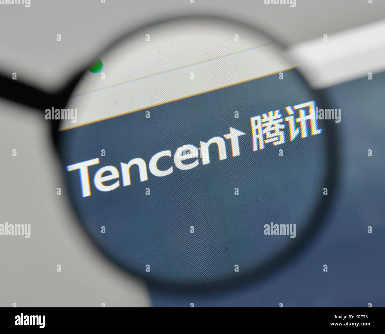 Tencent logo hi-res stock photography and images - Alamy
