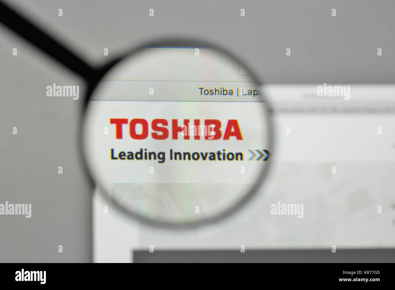 Toshiba symbol hi-res stock photography and images - Alamy