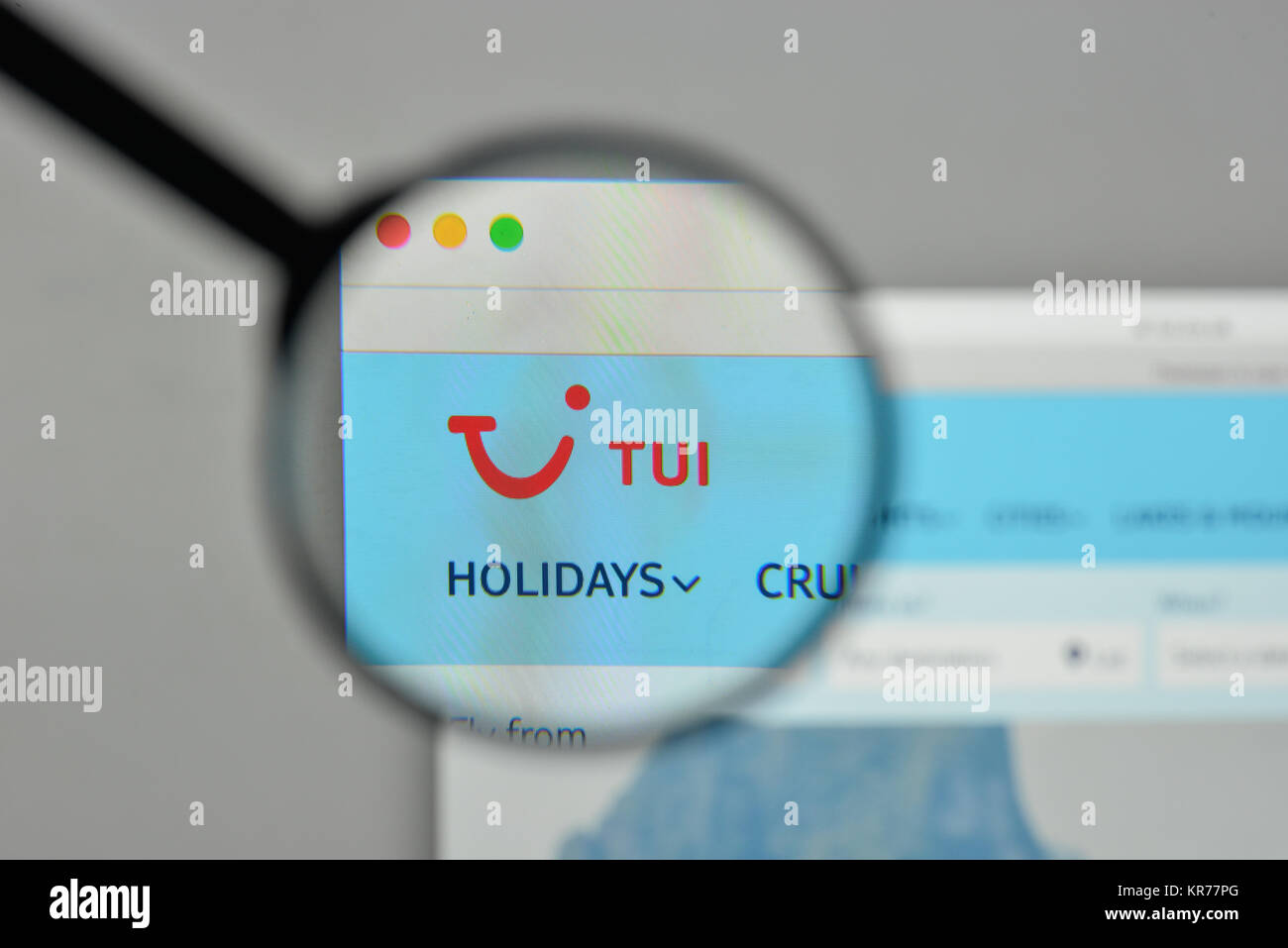 Tui logo hi-res stock photography and images - Alamy