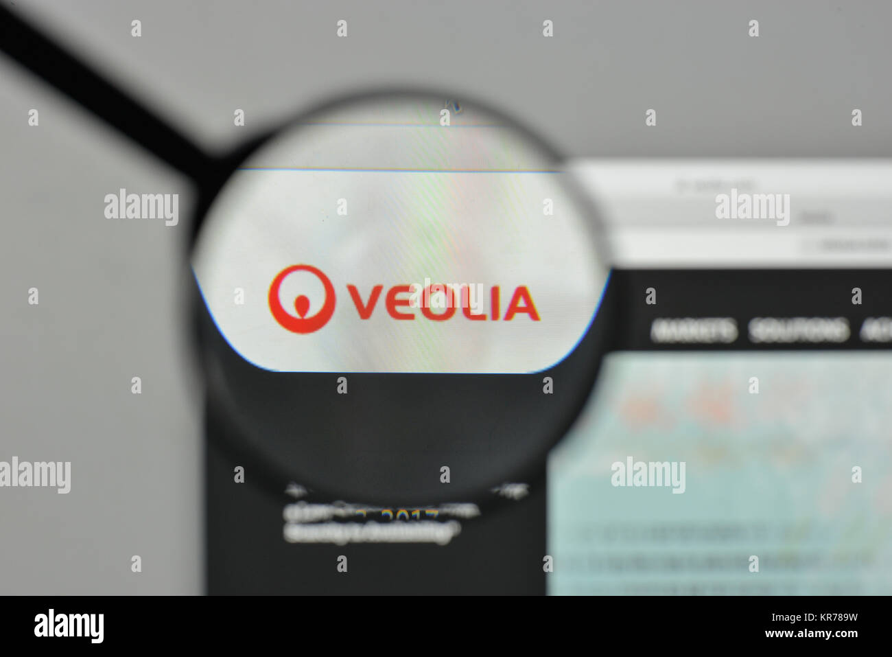 Milan, Italy - November 1, 2017: Veolia logo on the website homepage ...