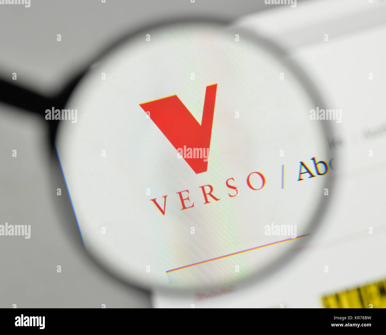 Page 1 verso hi-res stock photography and images - Alamy