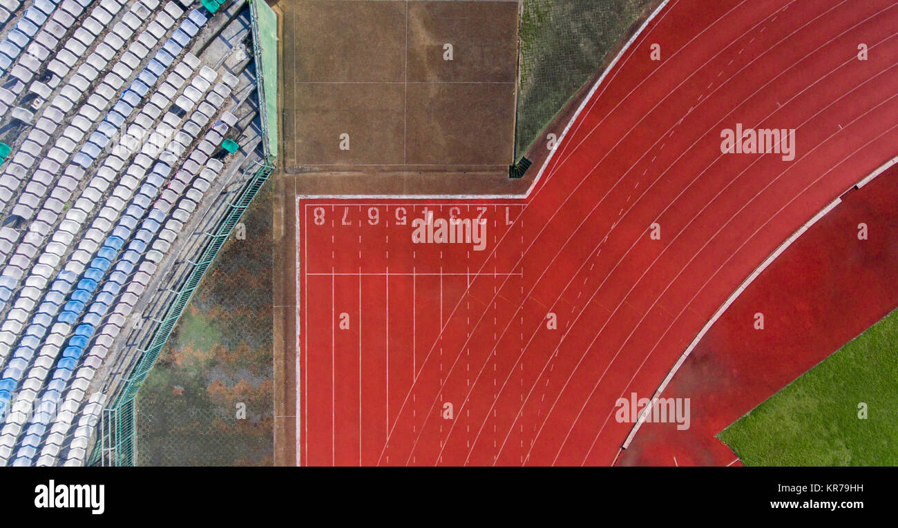 Race track above hi-res stock photography and images - Alamy