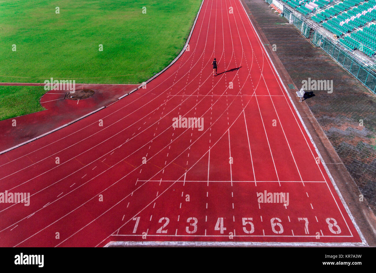 Aerial view athletic field track hi-res stock photography and images ...
