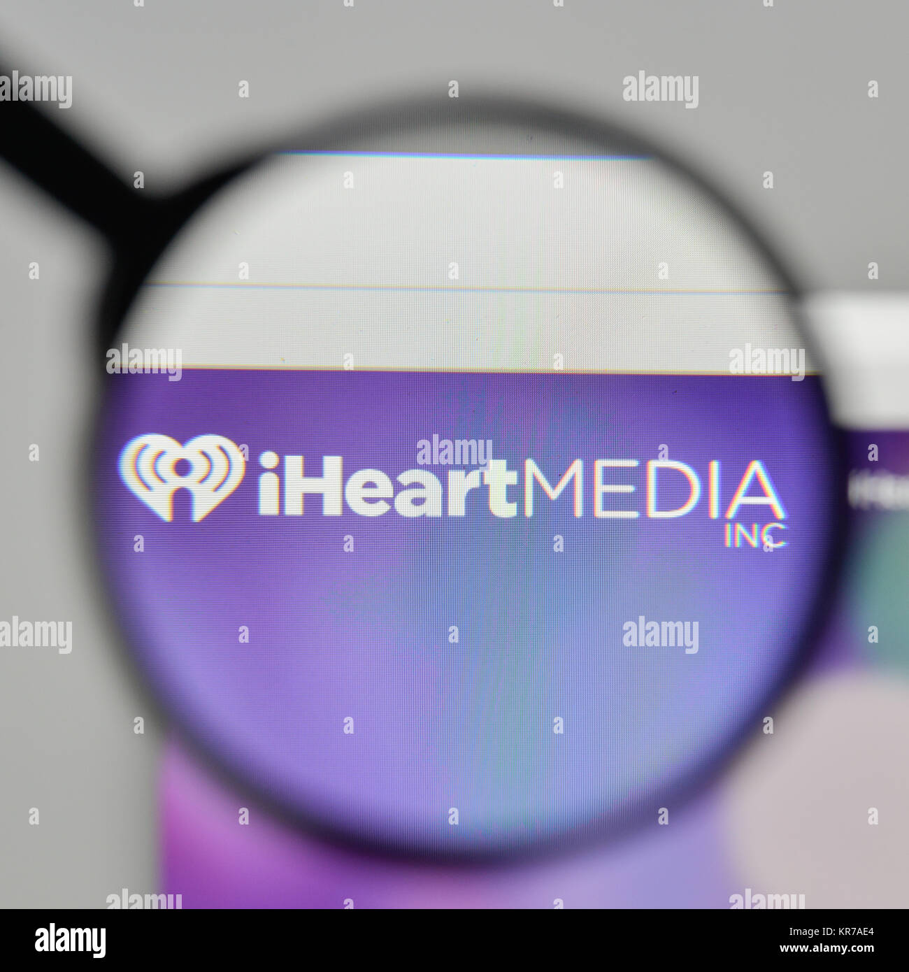 Iheart media logo hi-res stock photography and images - Alamy