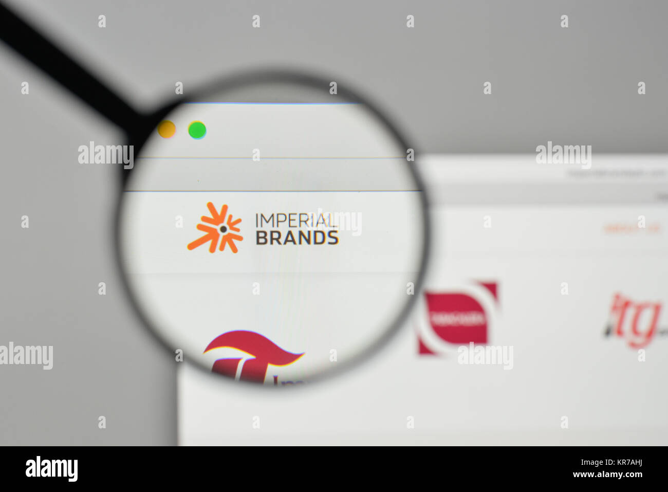 Imperial brands logo hi-res stock photography and images - Alamy