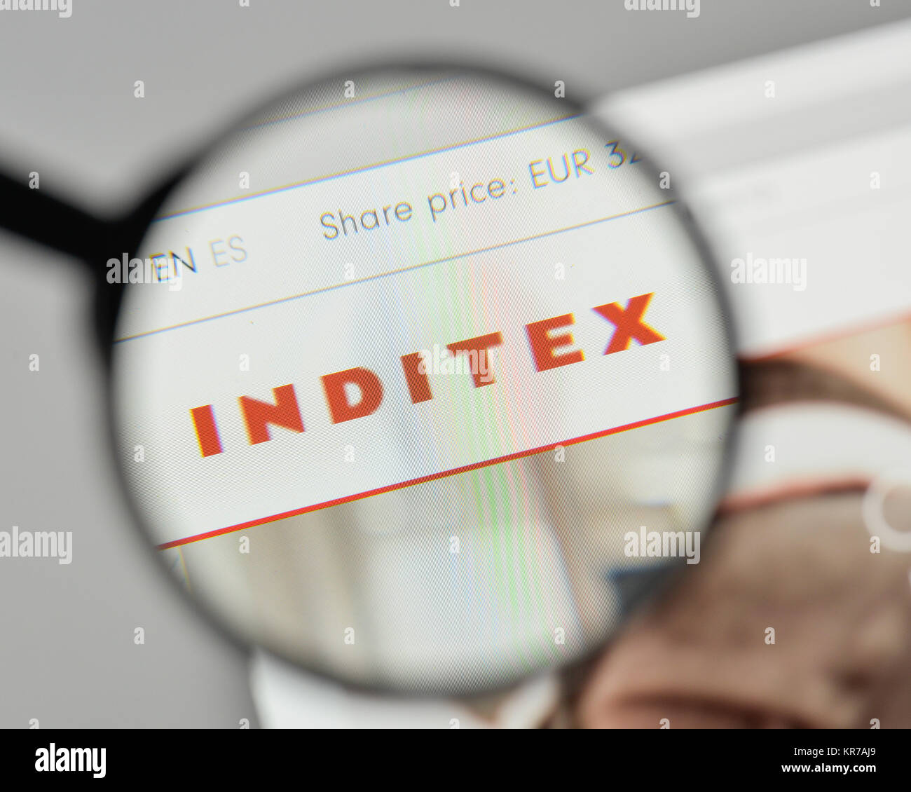 Inditex logo hi-res stock photography and images - Alamy