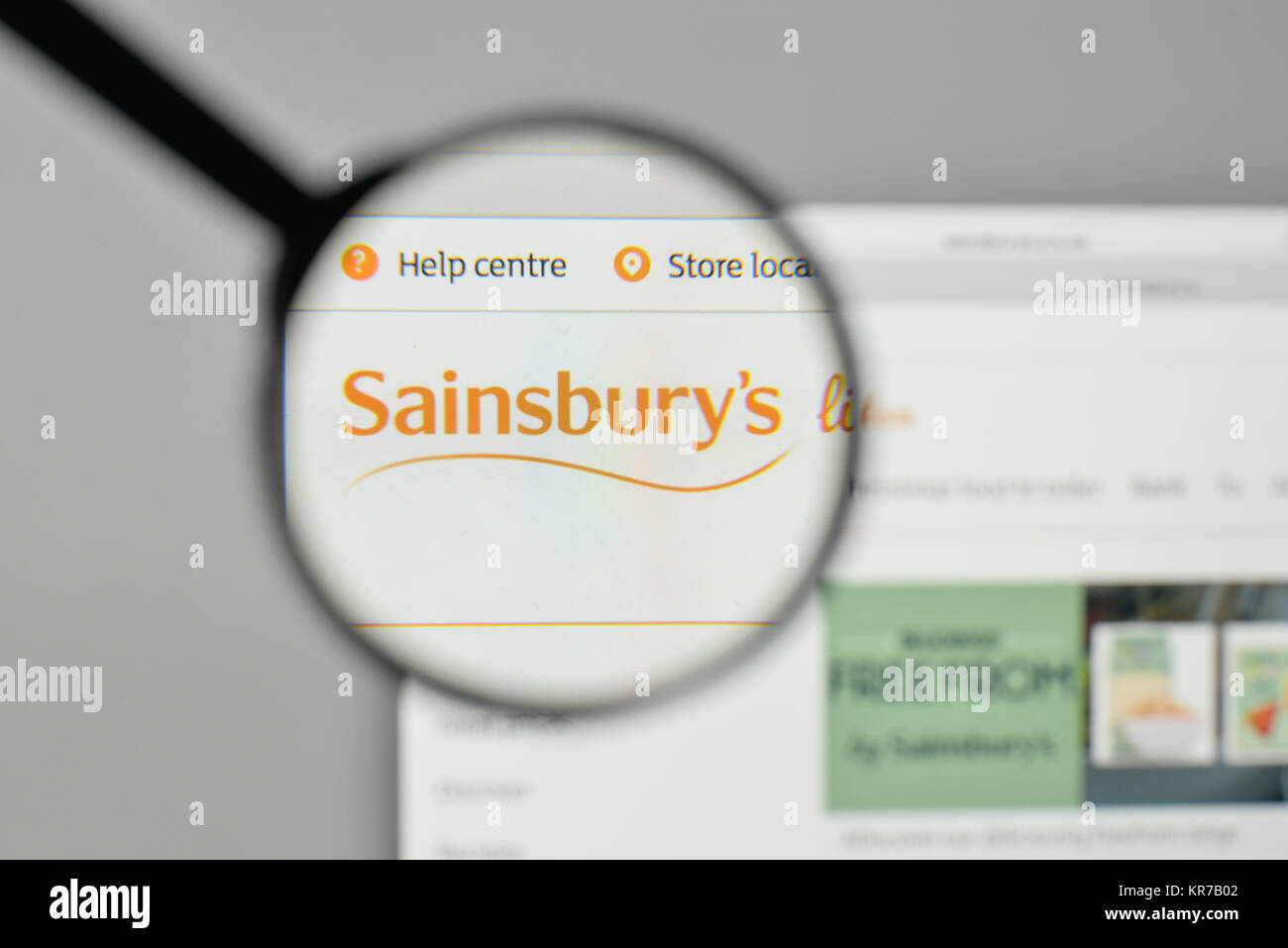 Sainsbury logo hi-res stock photography and images - Alamy
