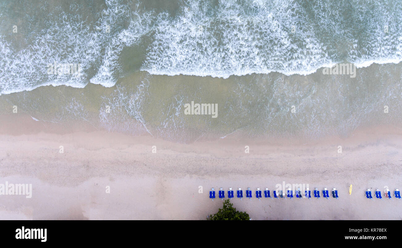 Aerial waves hi-res stock photography and images - Alamy