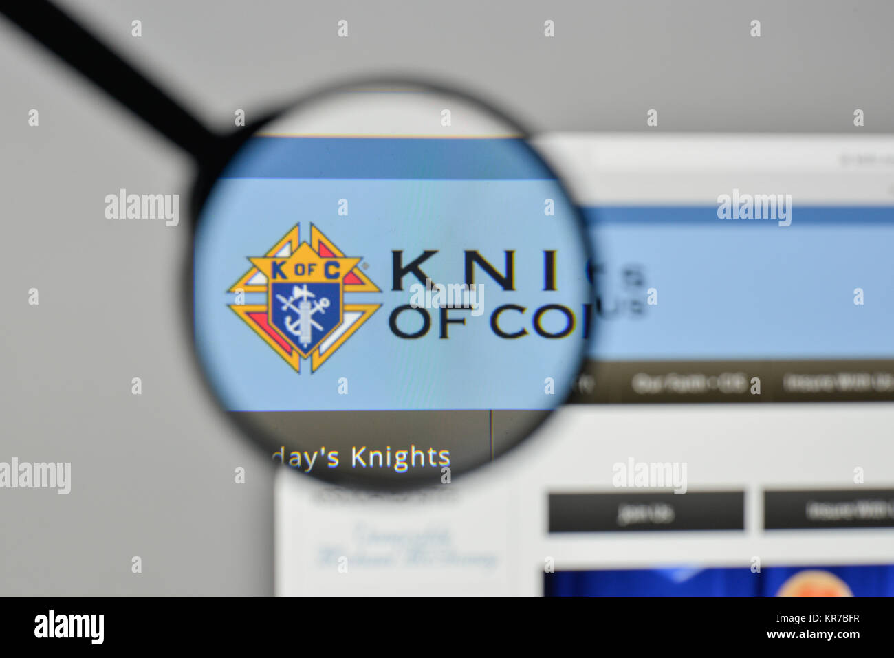 Knights of columbus symbol hi-res stock photography and images - Alamy