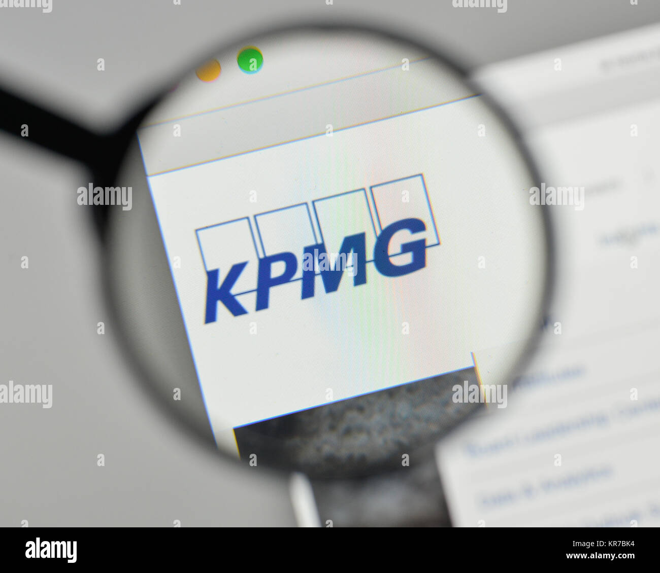 Kpmg Logo Stock Photos & Kpmg Logo Stock Images - Alamy