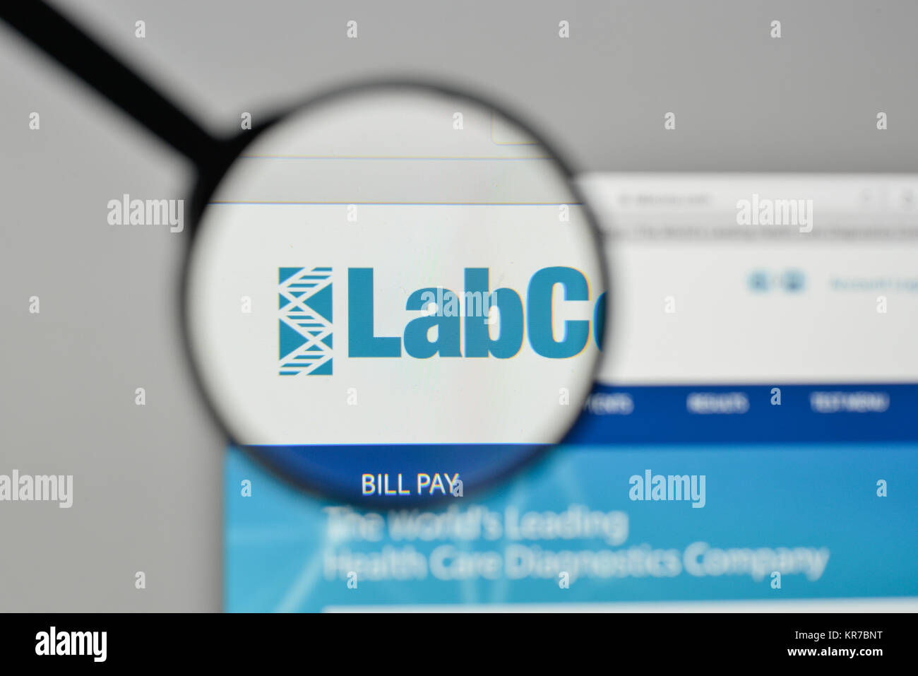 Laboratory corporation america hi-res stock photography and images - Alamy