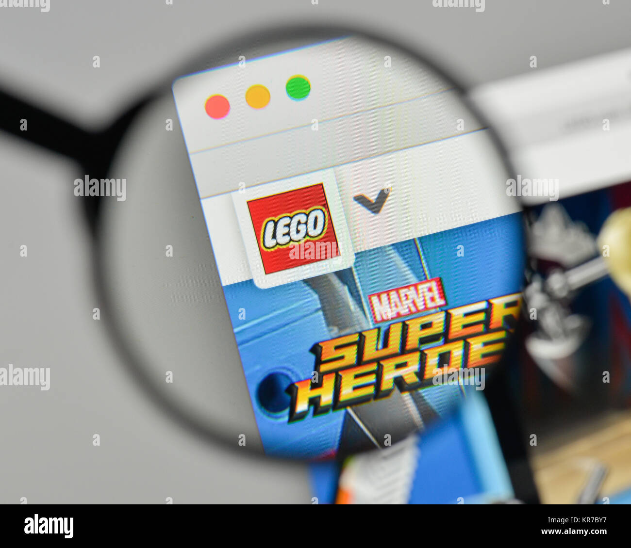 Lego logo hi-res stock photography and images - Alamy