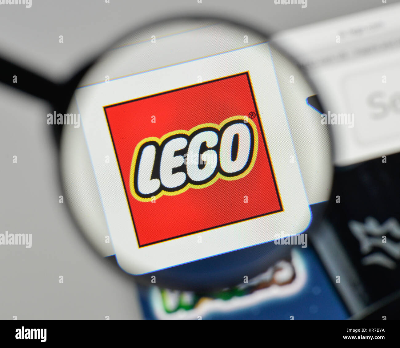 Lego emblem hi-res stock photography and images - Alamy