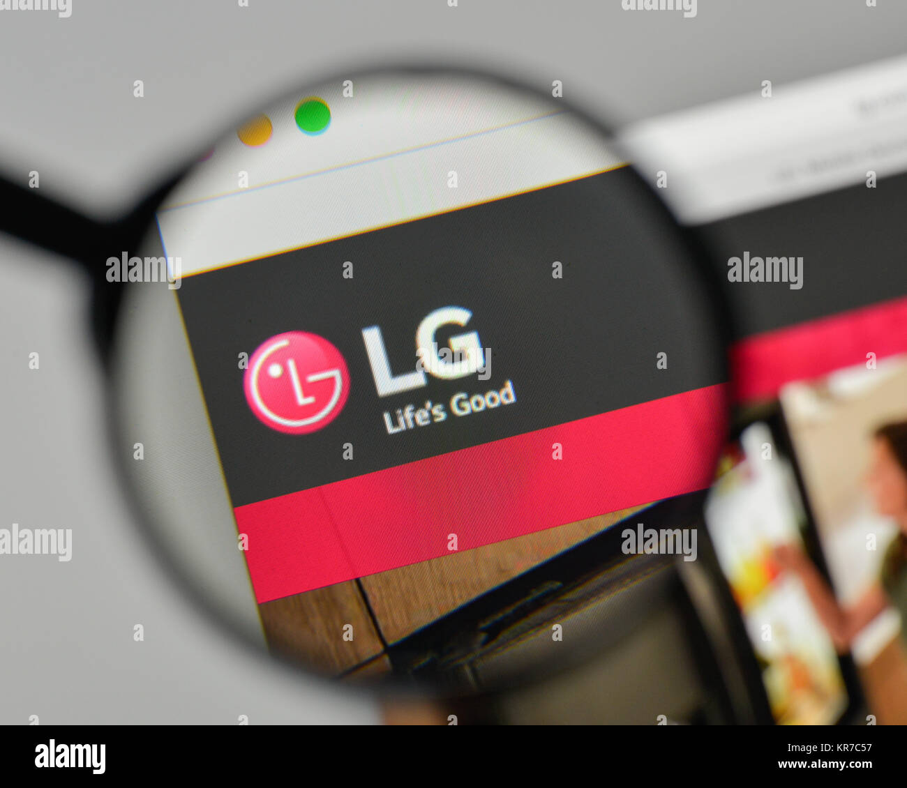 Lg logo hi-res stock photography and images - Alamy